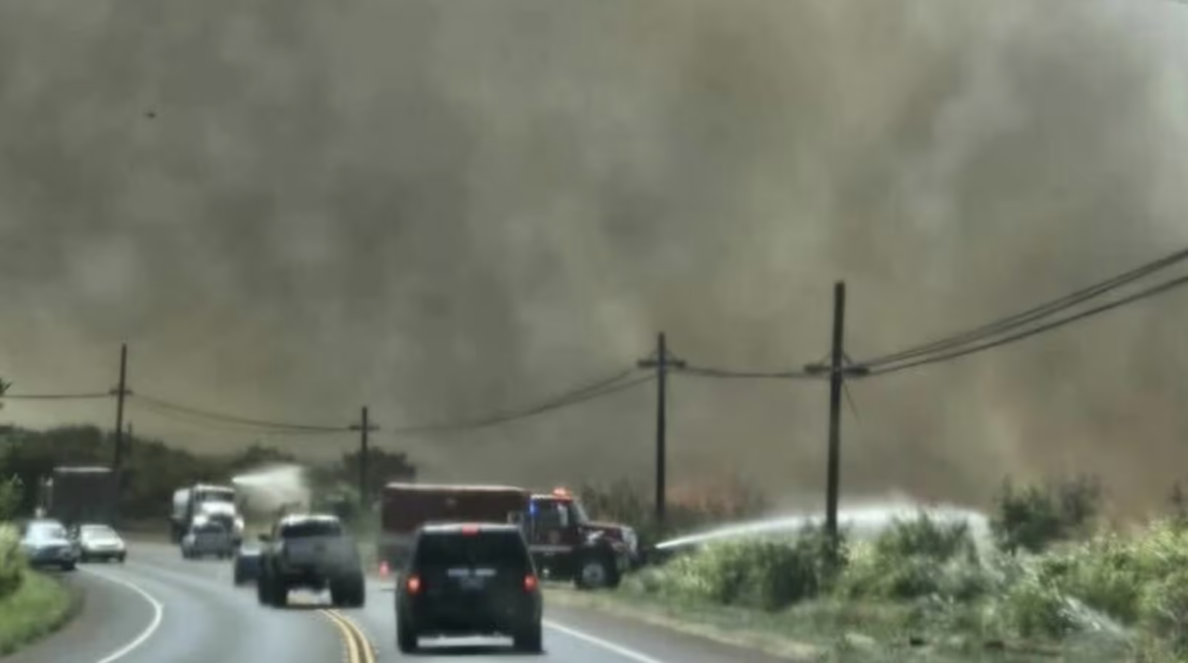 Evacuation Order Lifted After West Kauai Brush Fire Reported 100% Contained - Honolulu Civil Beat